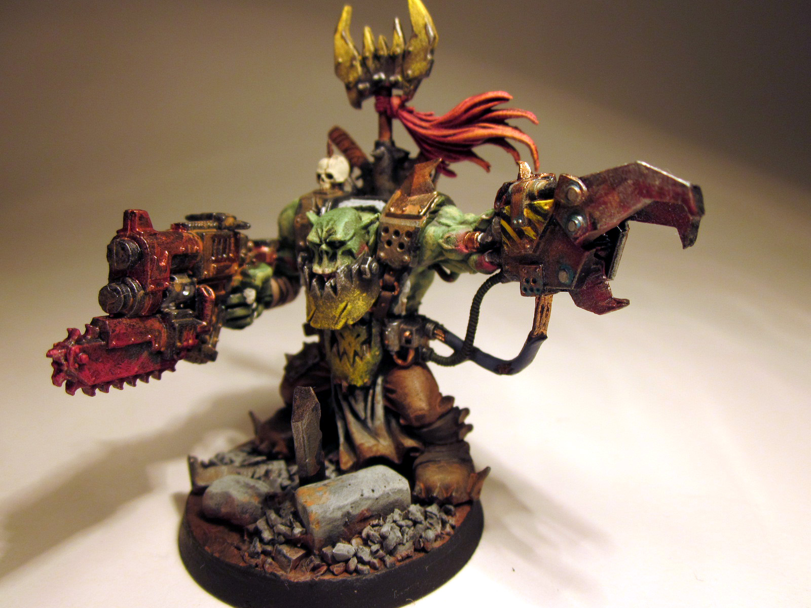 Battleground Hobbies: Warhammer 40K Ork Warboss Painted!