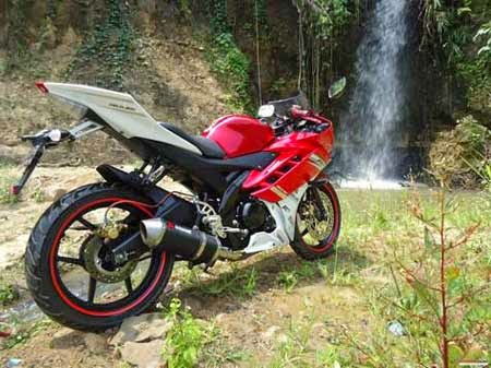 Modifikasi Yamaha Vixion Jadi R15 Merah Full Original Body | Spek Motor