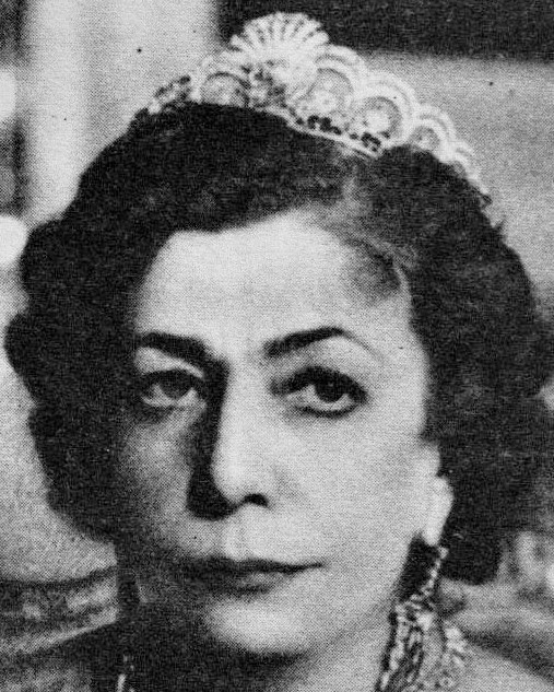 Tiara Mania: Queen Tadj ol-Molouk of Iran's Diamond Tiara
