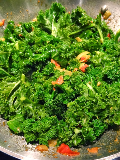 Scrumpdillyicious: Sukuma Wiki: Kenyan Braised Kale with Tomatoes