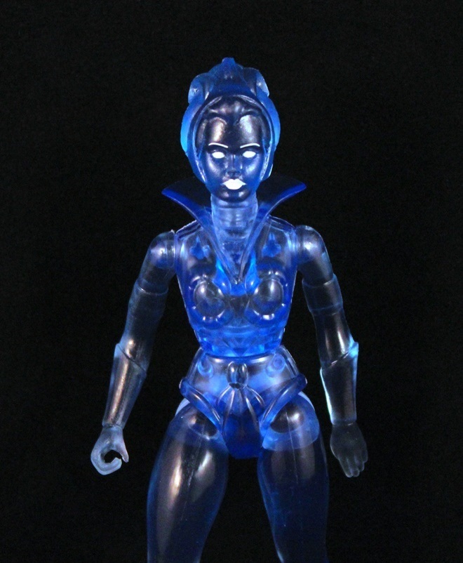 She's Fantastic: Masters of the Universe Vintage - FROZEN TEELA!