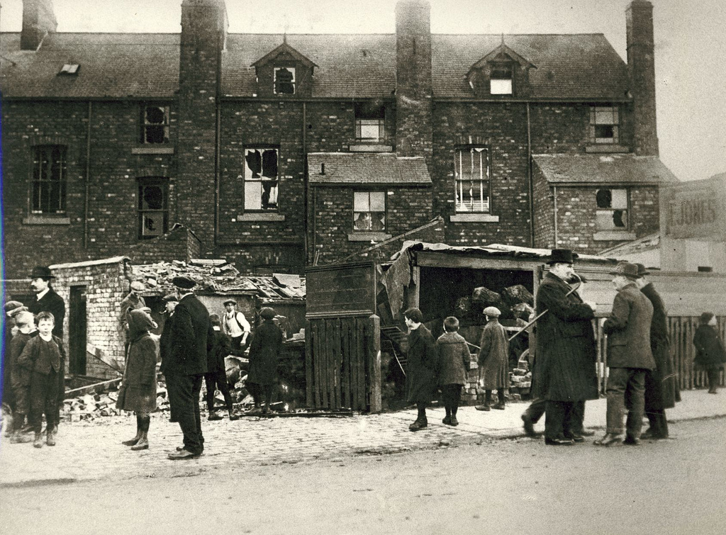 Streets in West Hartlepool in the First World War ~ Vintage Everyday