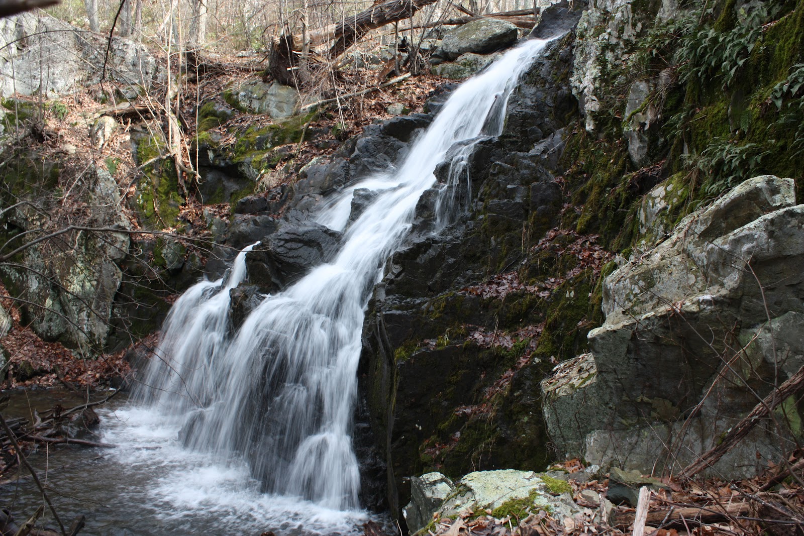Hiking Shenandoah: Overall Run Falls