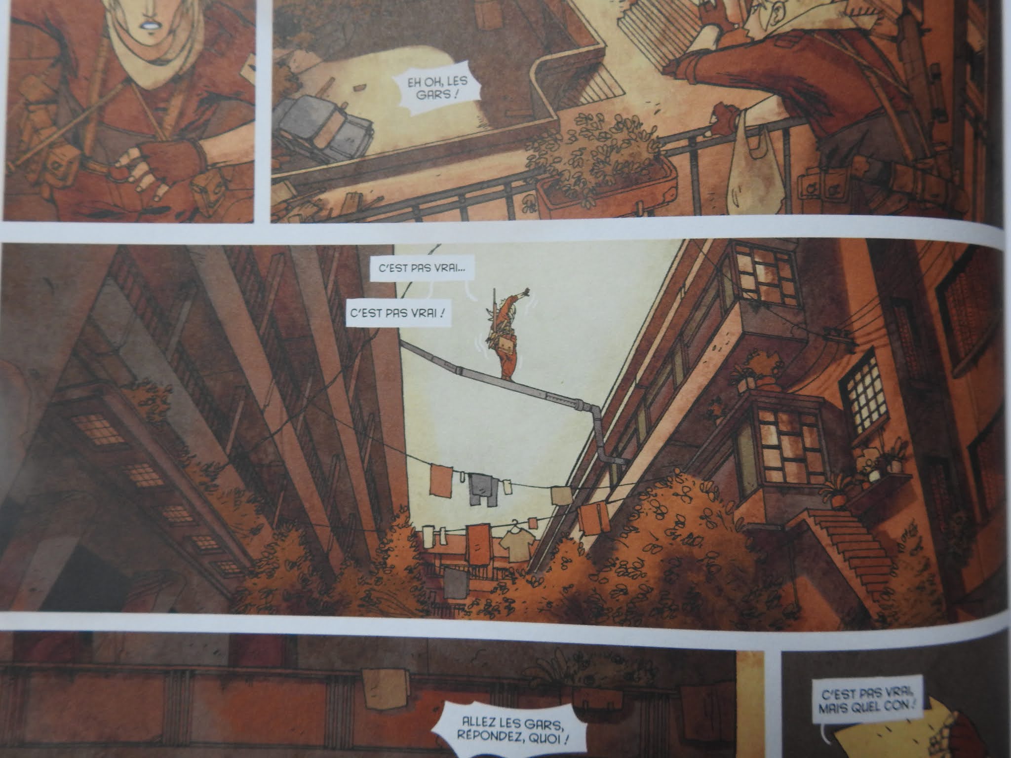 mondes parallèles au collège: bande dessinée