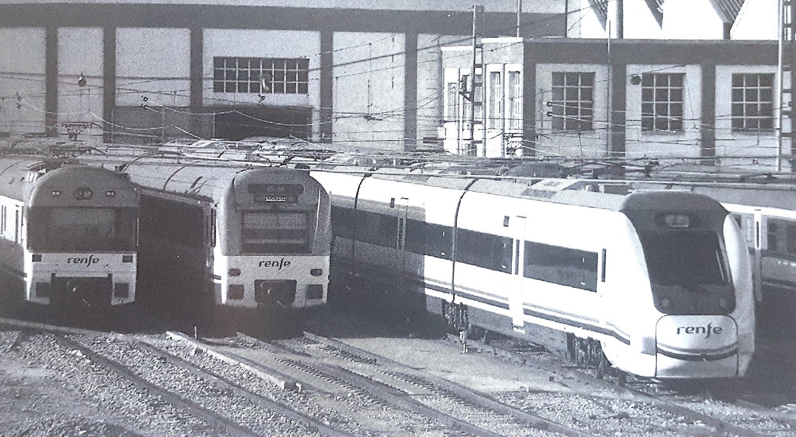 LAS TRACCIONES TÉRMICA Y ELÉCTRICA EN RENFE (CXI) NUEVOS TRENES PARA ...