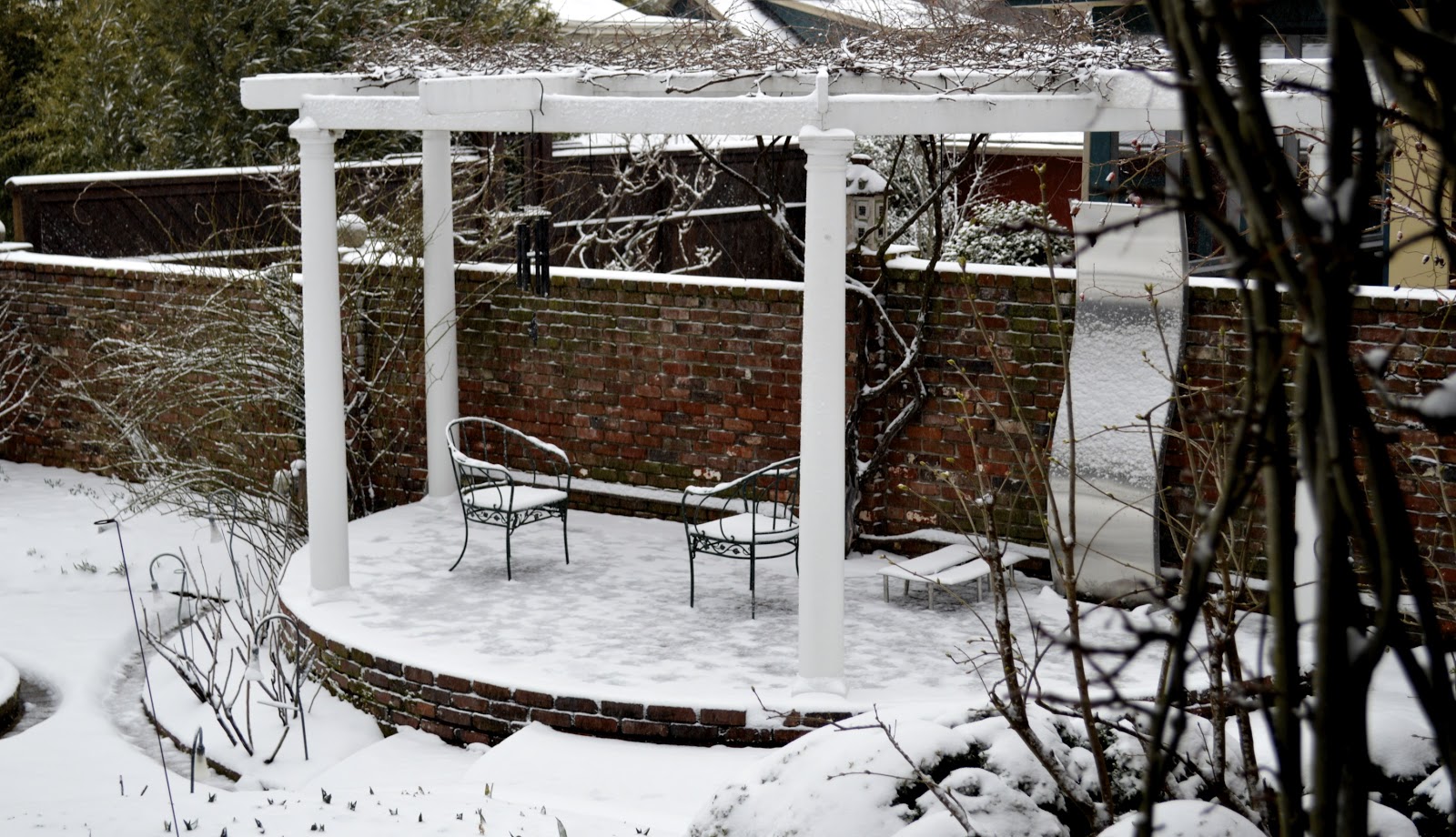 Pix of the day: Cold outside, warm inside