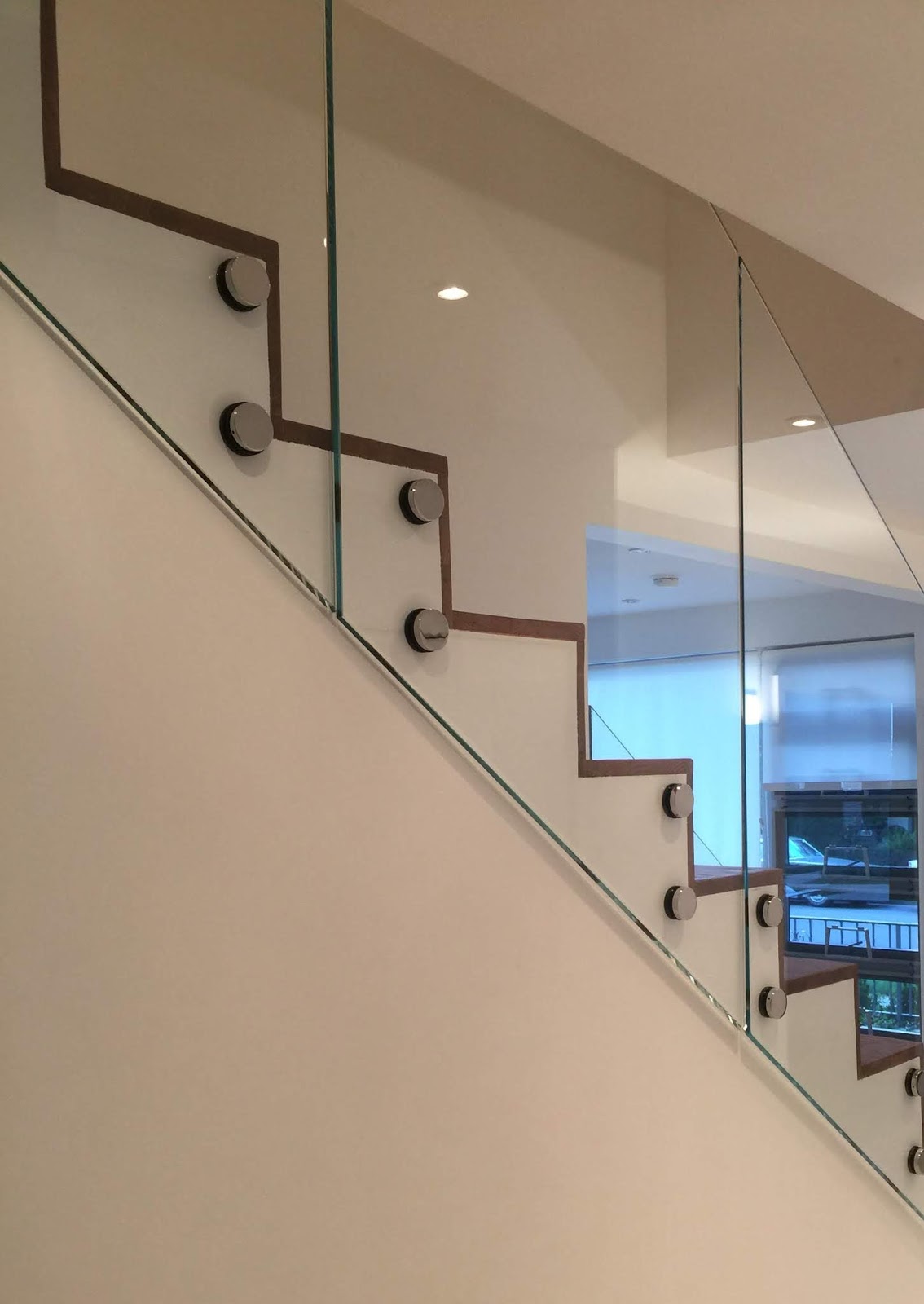 5 Undeniable Benefits of Glass Rail - Table Tops Okc