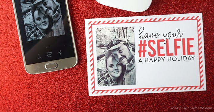 Free Printable Holiday Selfie Card | artsy-fartsy mama