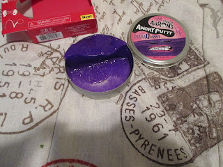 Missy's Product Reviews : Crazy Aaron's Angry Putty & Hypercolor ...