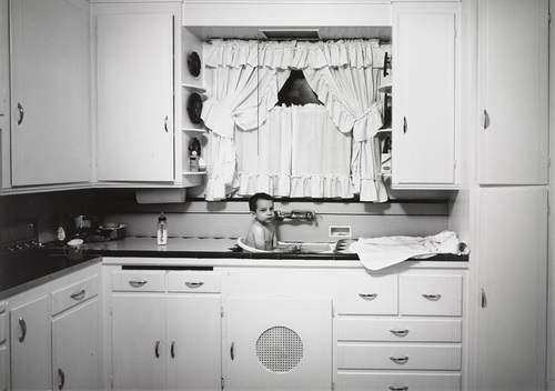 Bint photoBooks on INTernet: Interiors of working-class homes and ...