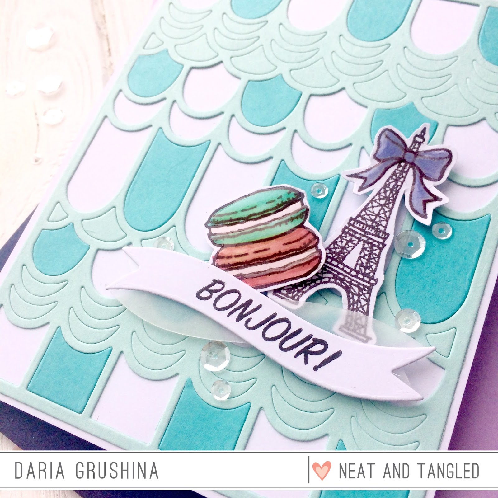 Partial In-Laid Scalloped Plate with Daria - Neat and Tangled