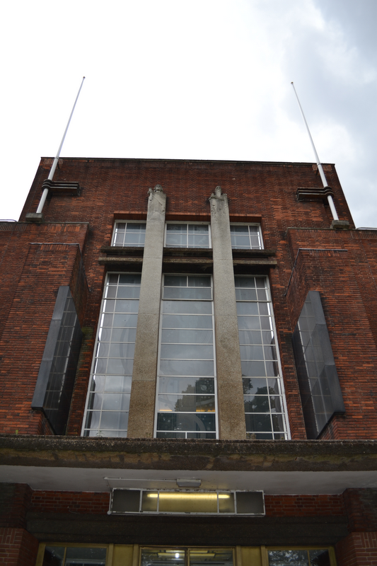 Worth a Shot: Royal Masonic Hospital: Ravenscourt Park