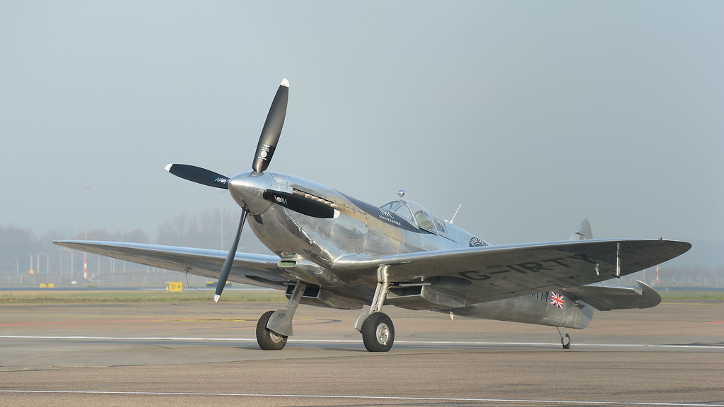 Jet & Prop by FalkeEins: G-IRTY - the Silver Spitfire's Longest Flight ...