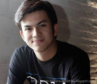 Entertainment News: Foto Artis Rizky nazar yang Terbaru dan Ganteng