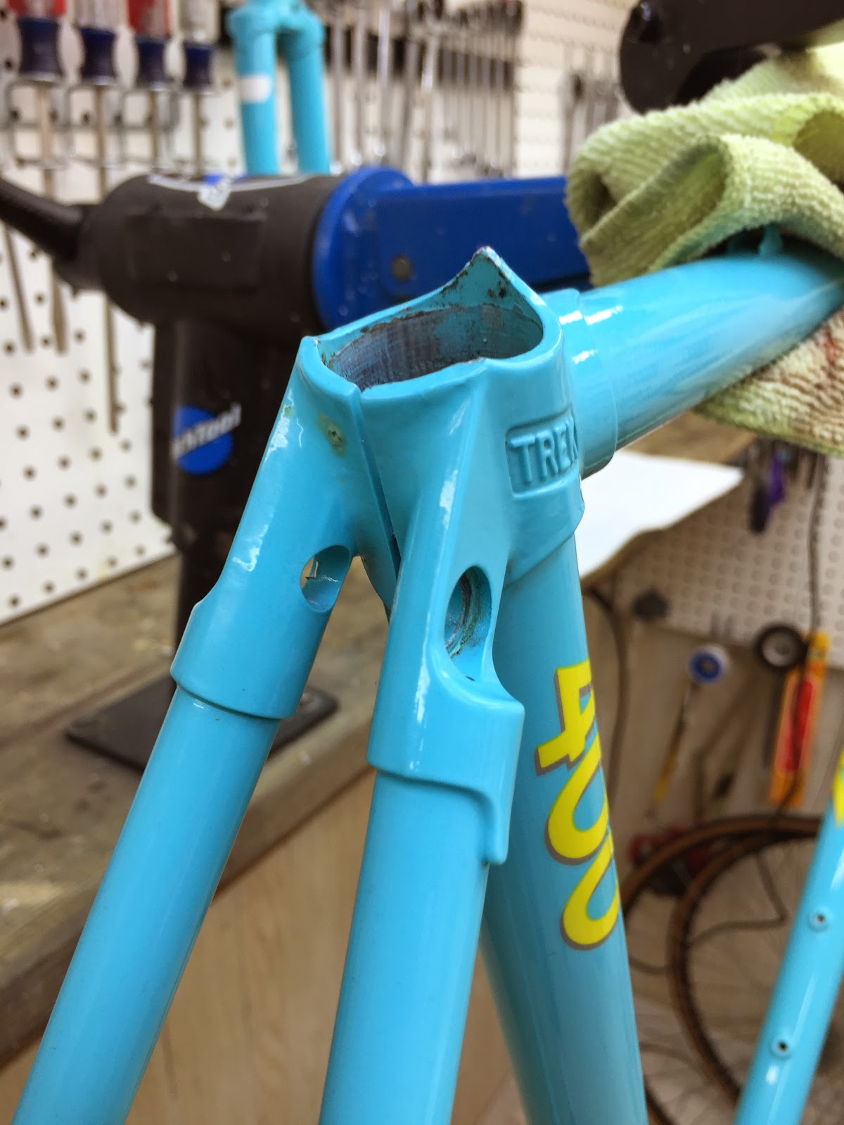 John's Bicycle Restorations: 1989 Trek 400 Restoration - Amazing Paint ...