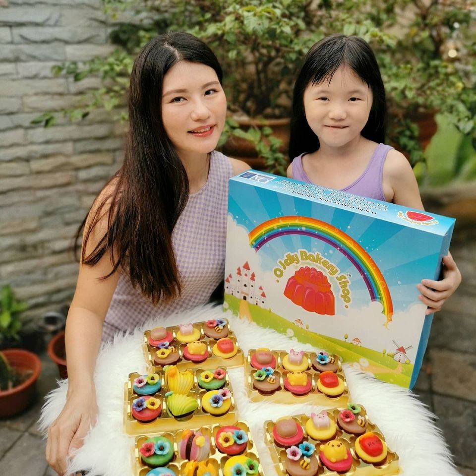 The Beauty Junkie - ranechin.com: Jelly Cakes in Malaysia 缤纷的燕菜蛋糕