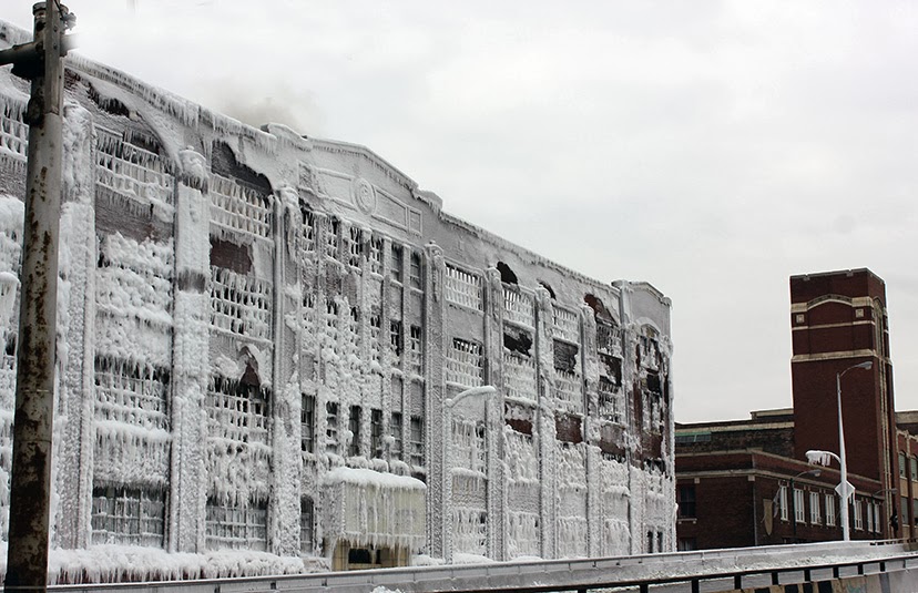 ArchitectureChicago PLUS: Scraping Off the Wrigley: Beginning of the ...