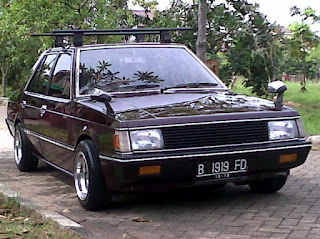 Everything about car: Antik dan Keren si Mitsubishi Lancer SL