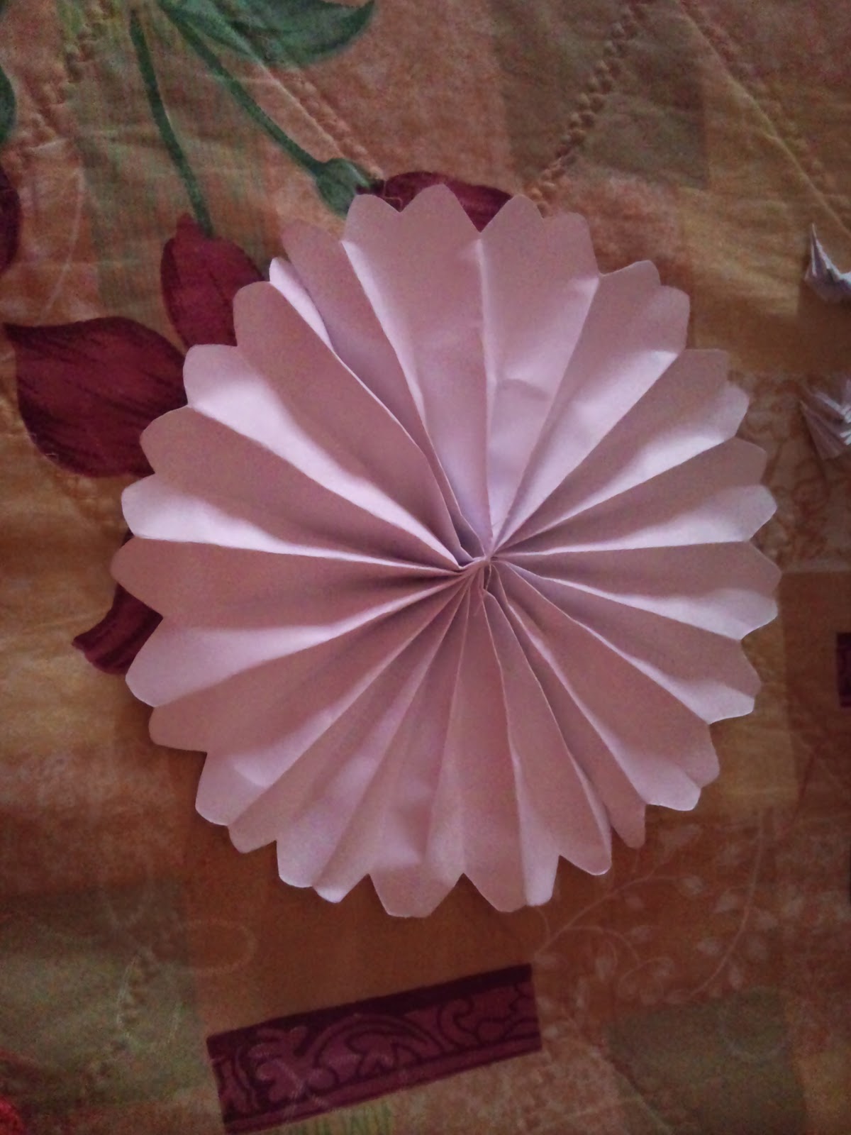 |Doralin Aminor|: DIY Bunga Kertas Deco