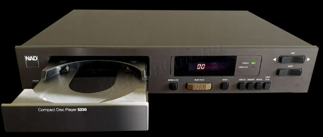 stereonomono - audio Hi Fi Compendium - 14 years on-line: NAD 5220 CD ...