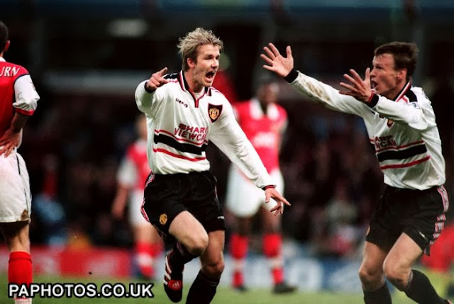 David Beckham Goal Vs Arsenal FA Cup 1999 (video)