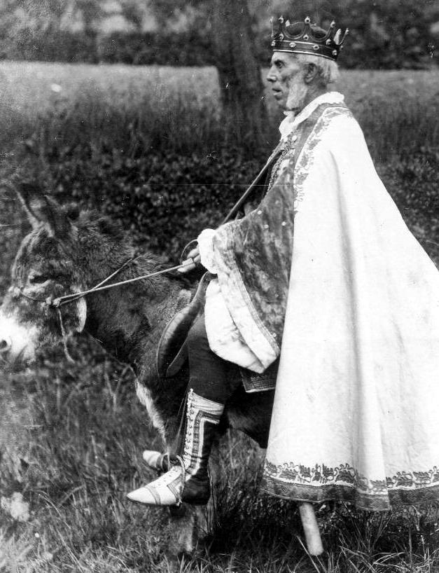 Tour Scotland: Old Photograph Gypsy King Kirk Yetholm Scotland