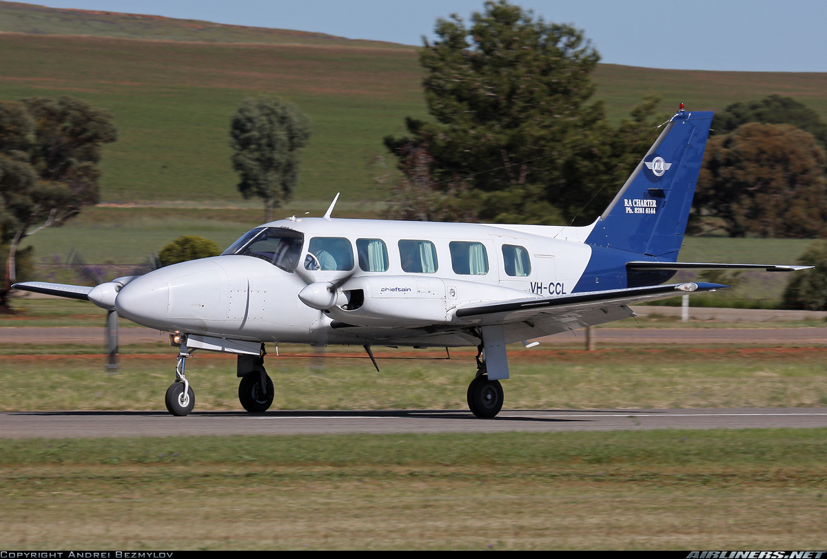 AEROMARANHAO: Clássicos: Piper Navajo
