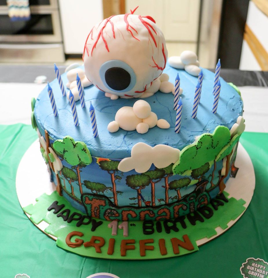 Missy Made It!: Griffin's 11th Birthday Party - Terraria Theme!