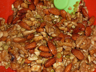 Aaha Oho: Spiced Candied Nut Clusters