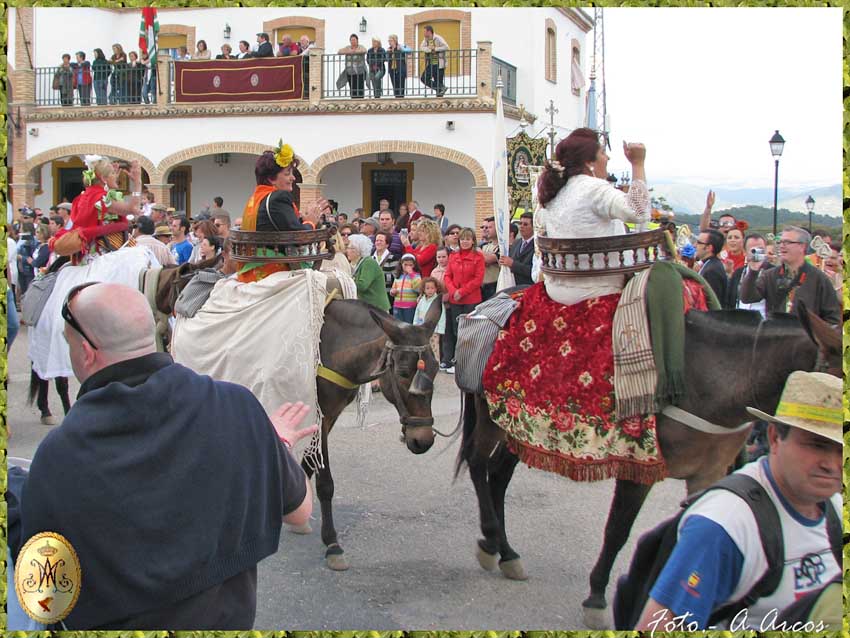 Al sonar de una campanilla: A lomos de caballerizas.
