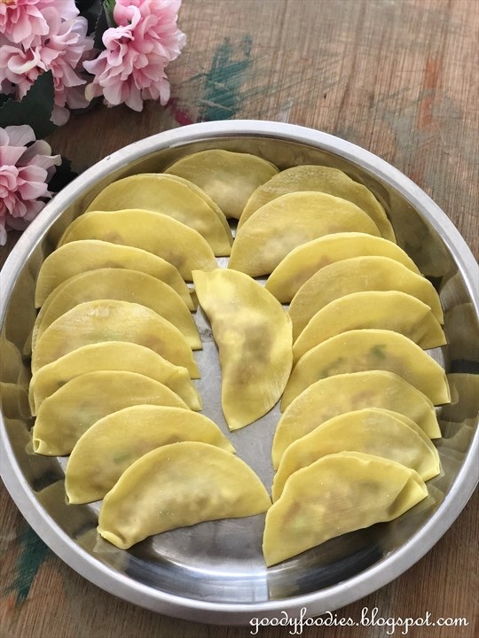 GoodyFoodies: Recipe: Sui Kow 水饺 (Boiled Dumplings)