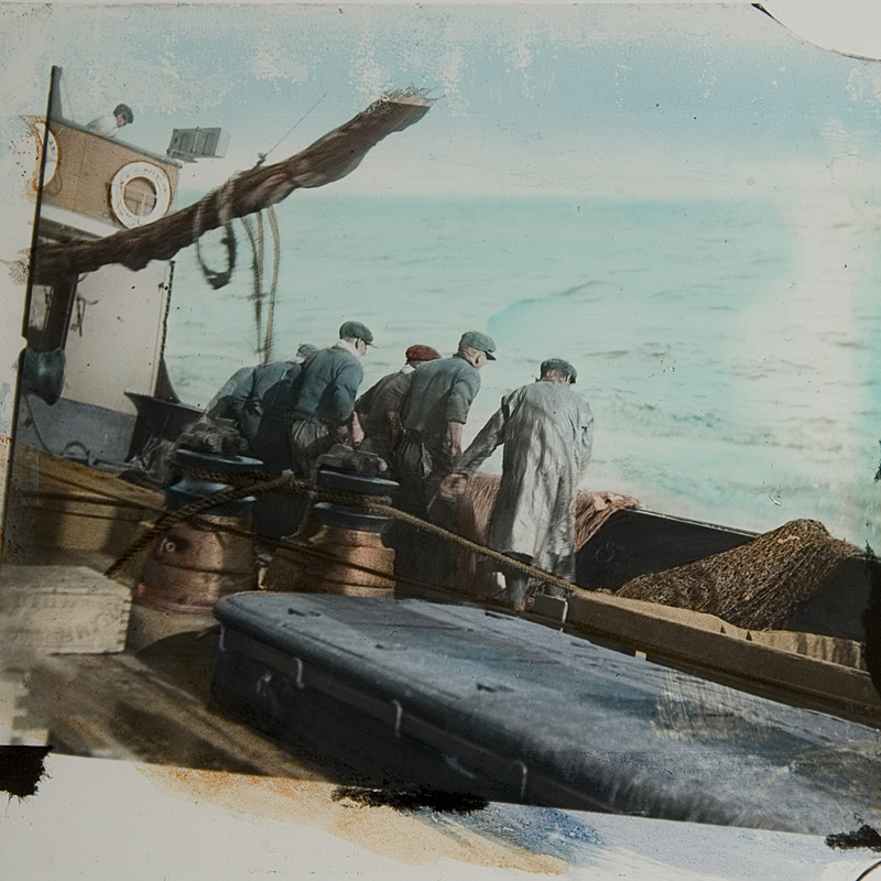 Hull Trawlers: Amazing Photo Collection That Shows Daily Life of ...