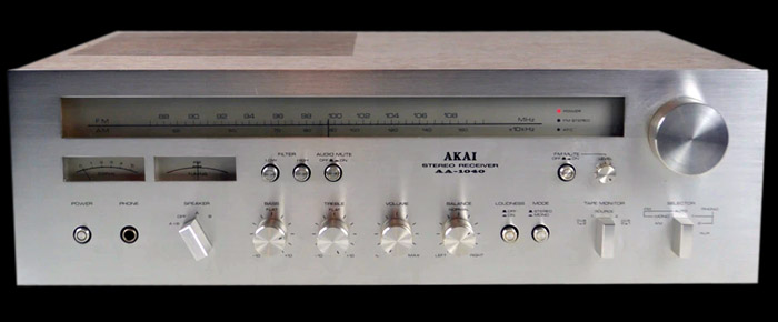 stereonomono - audio Hi Fi Compendium - 14 years on-line: Akai AA-1040 ...