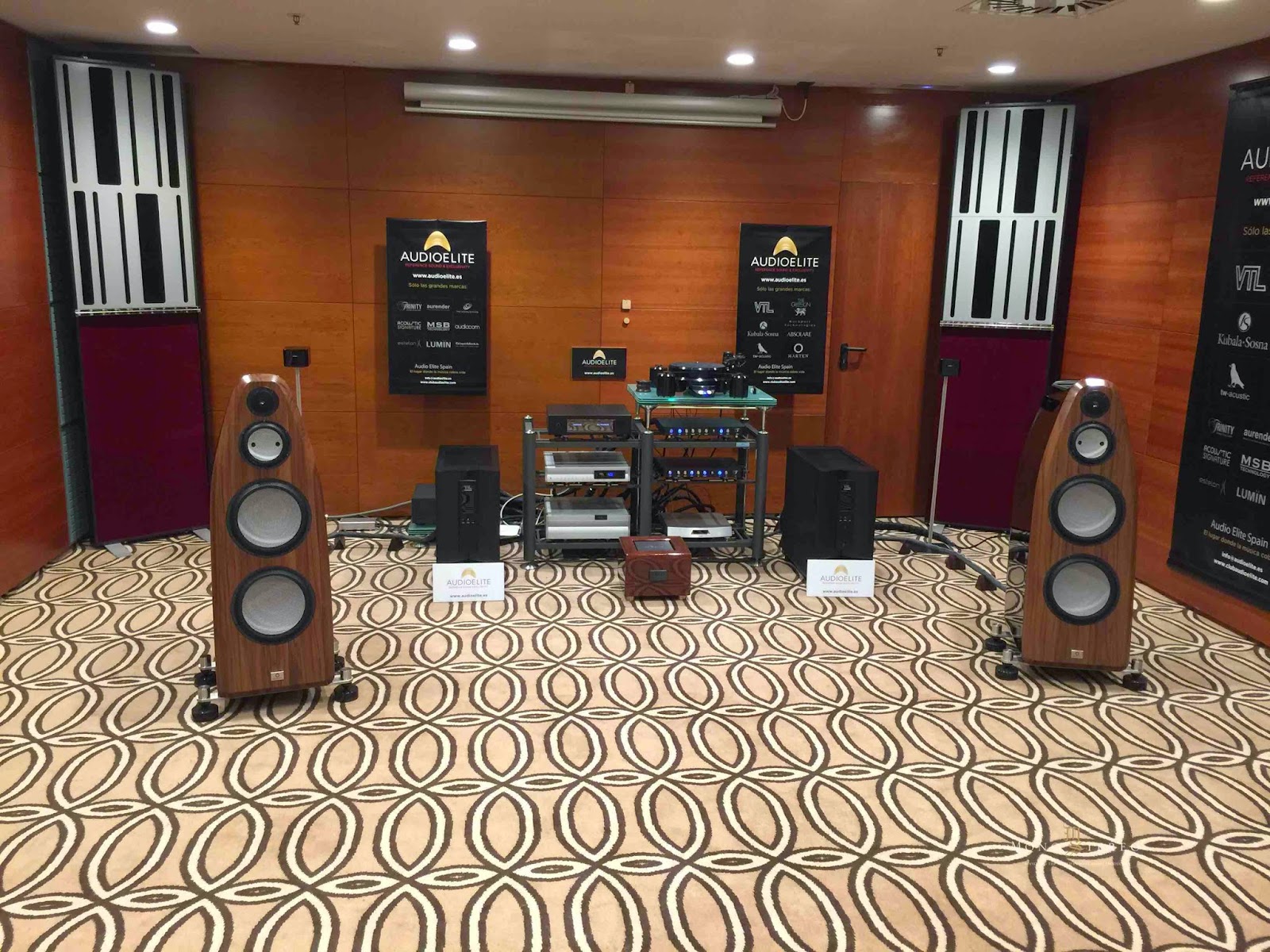 Ultimate Audio system in Barcelona – M & S | Ultimate High-Fidelity