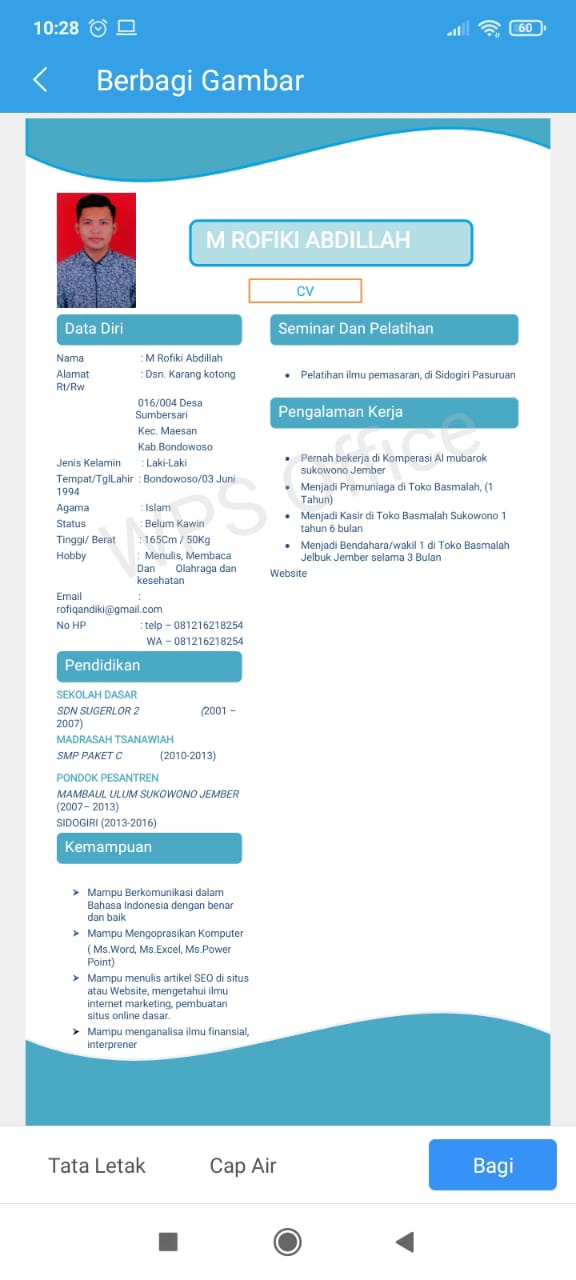 Contoh Daftar Riwayat Hidup Berwarna Keren Dan Menarik format word ...