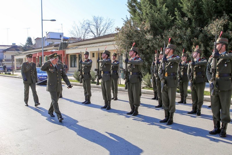 ΕΠΕΣΑΝ ΥΠΕΡ ΠΑΤΡΙΔΟΣ... ΜΕ ΤΗΝ ΣΜΥ ΜΠΡΟΣΤΑ ΜΝΗΜΟΣΥΝΟ ΣΤΟ ΣΤΡΑΤΙΩΤΙΚΟ ...