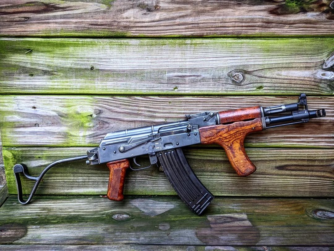 1990 AIMS 74 - Customer Build