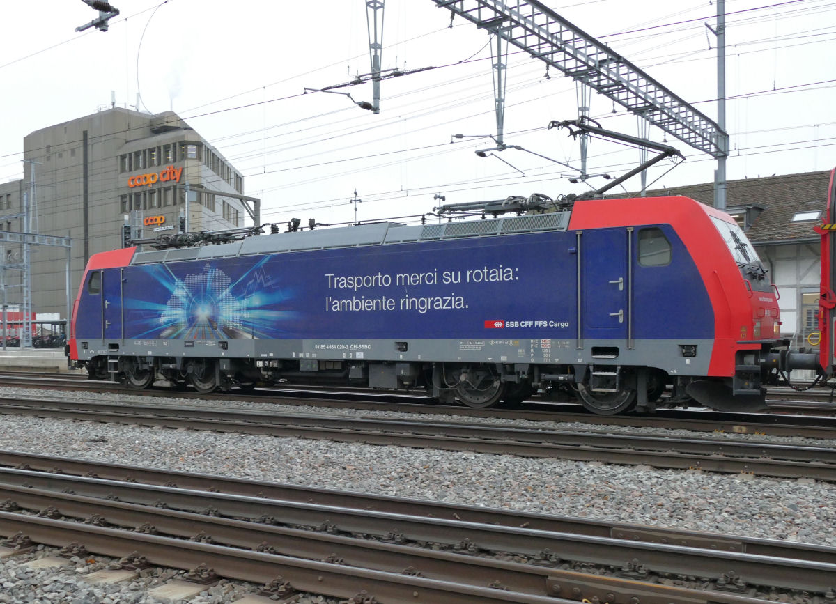 Oeffentliche Verkehrsmittel : SBB Re 484 020-3