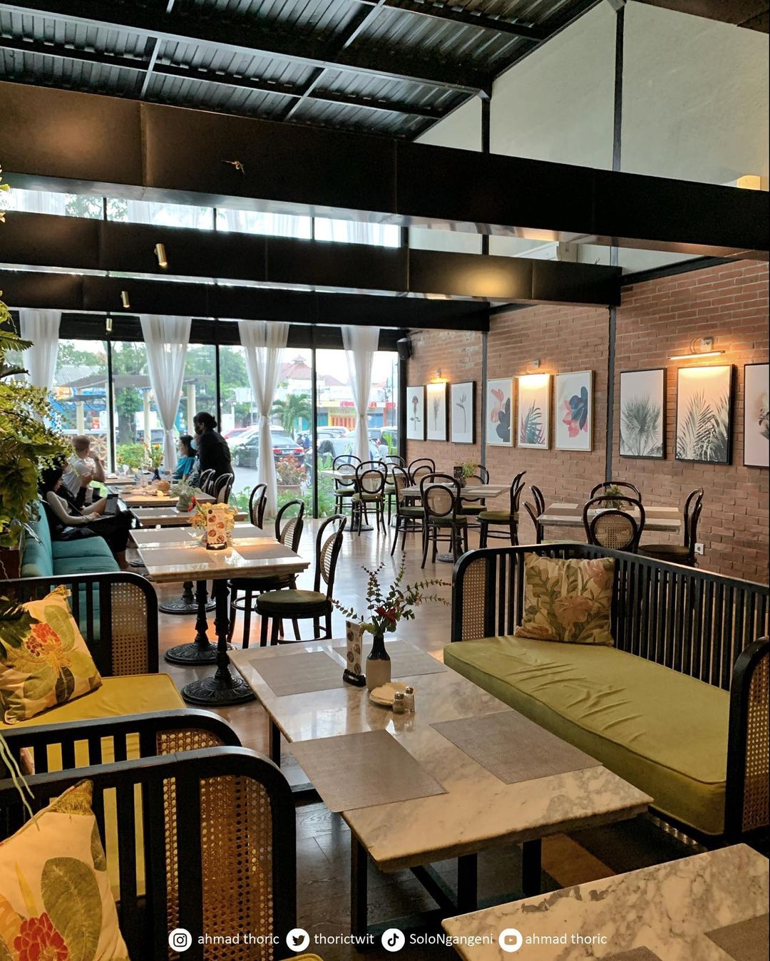 JAVA TERRACE CAFE & RESTO SOLO | Promotion Your Event in Here