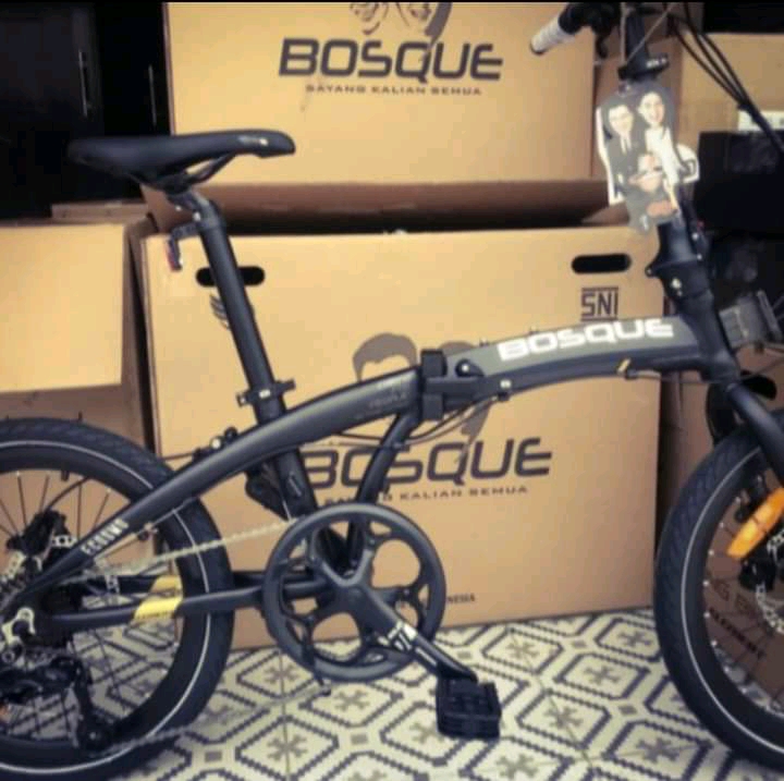 Galaxy kredit elektronik dan mebel: KLIK BROSUR SEPEDA