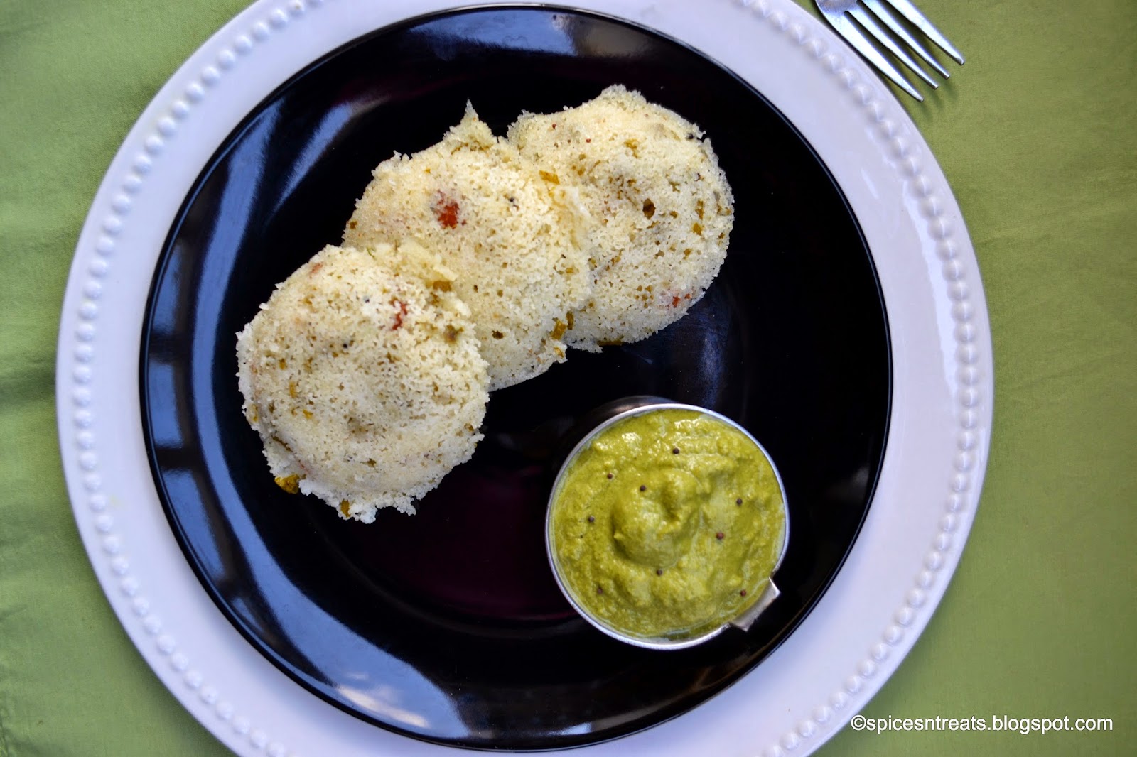 Spices and Treats: Instant Rava Idli | Sooji Idli