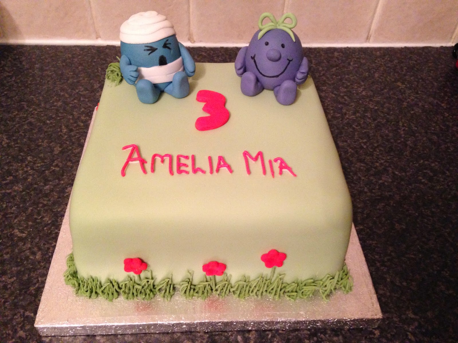 Sarah T Cakes: Mr Men and Little Miss cake