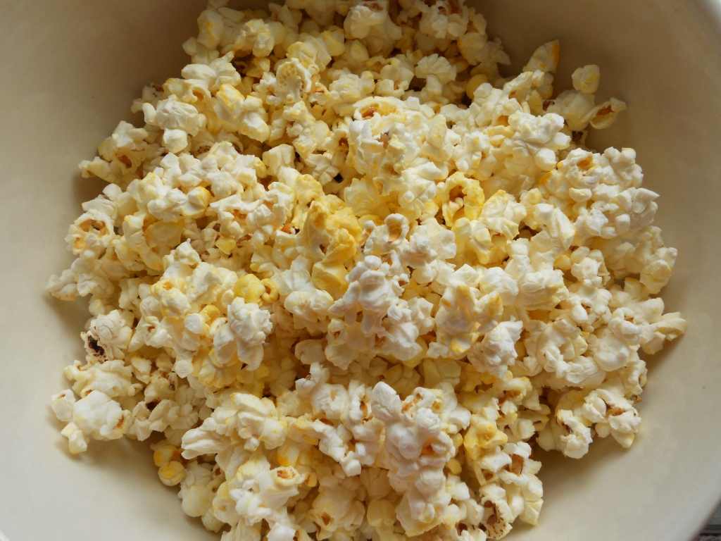 Snacking Squirrel: Smart Pop!