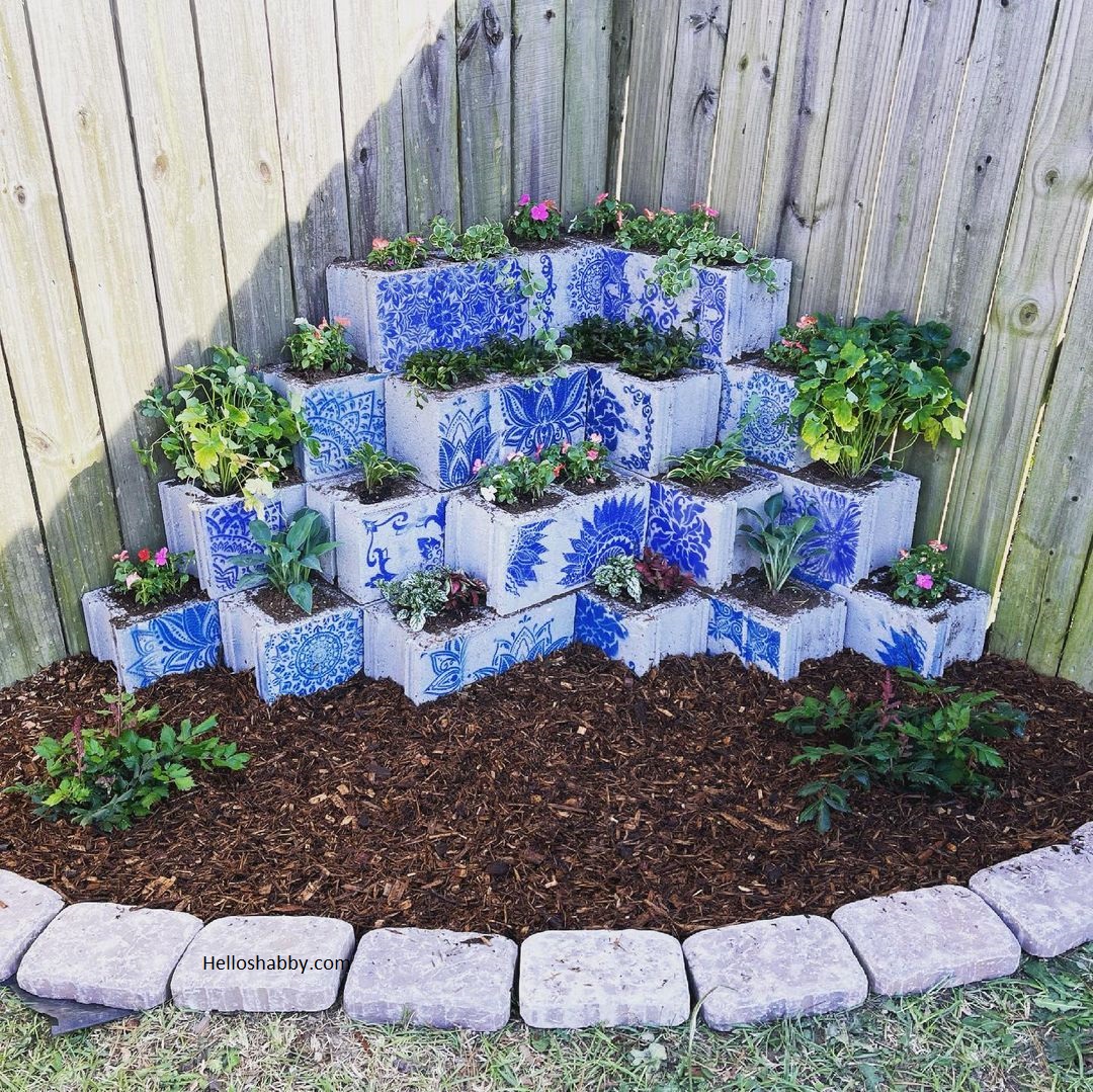 7 Awesome Cinder Block Garden Ideas for Your Home ~ HelloShabby.com ...