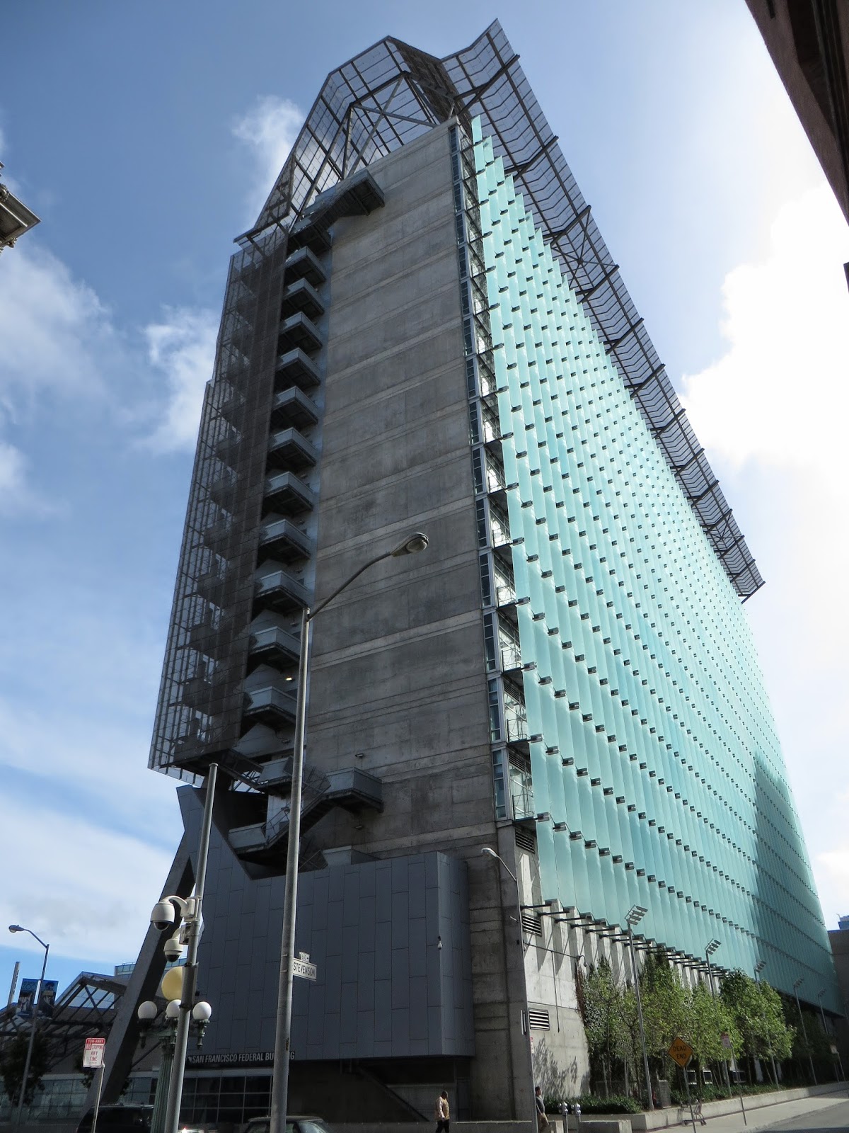 EntreVoir: The San Francisco Federal Building - Morphosis Thom Mayne