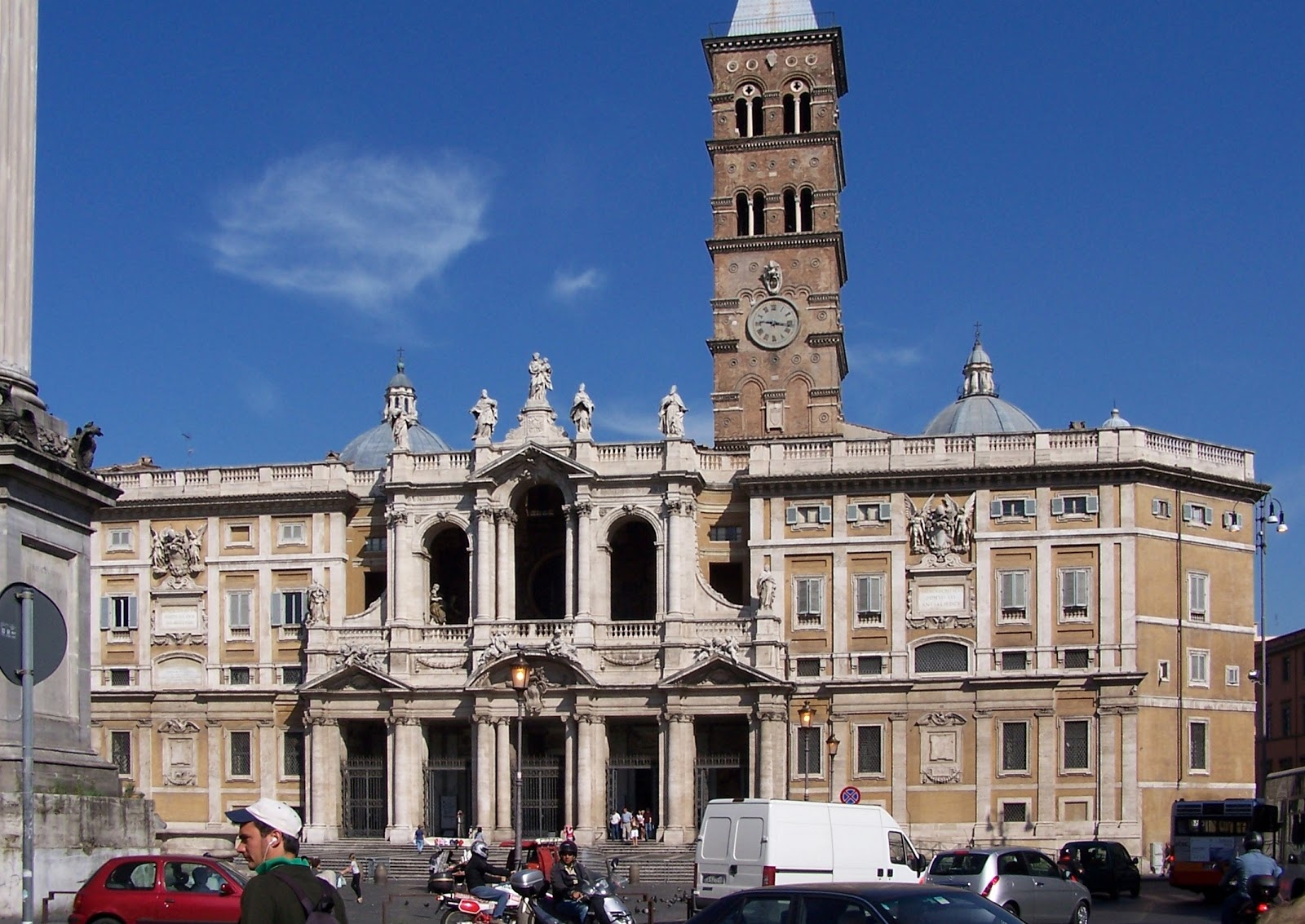 BREVIÁRIO: BASÍLICA DE SANTA MARIA MAIOR - LENDA, DEDICAÇÃO, ARQUITETURA