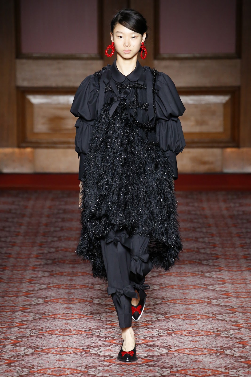Simone Rocha at London Fashion Week Fall 2018. | Cool Chic Style Fashion