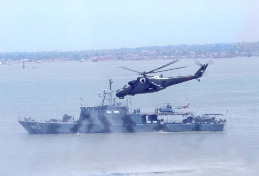 Garuda Militer: ★ FPB-57