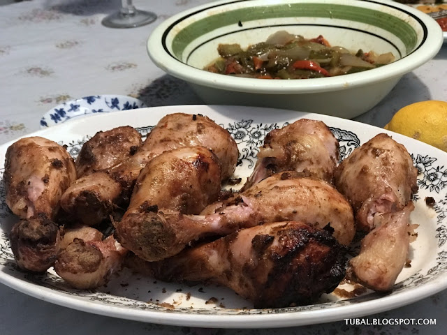 TUBAL: XINXIM DE MUSLOS DE POLLO BRASEADOS EN OLLA FERROVIARIA