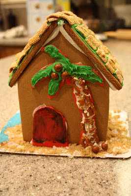 Yellow Blackbird: A Creative Blog: Gingerbread Houses- Ultimate Creativity!